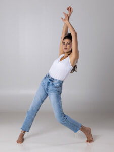 Mara Peyer - The Art of Generations